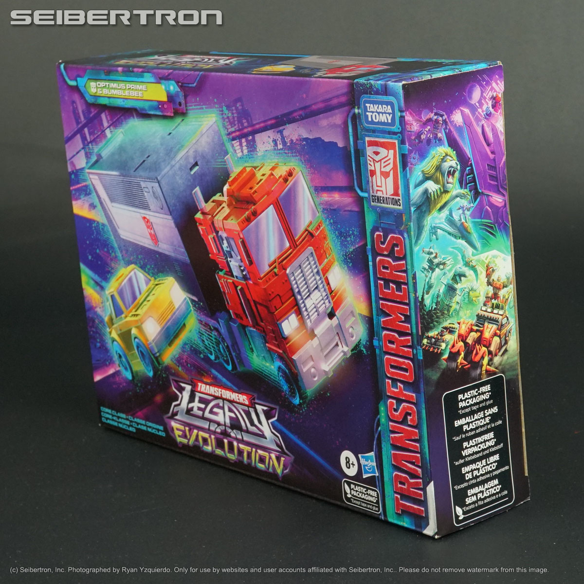 OPTIMUS PRIME + BUMBLEBEE Transformers Legacy Core Class G1 Trailer ...