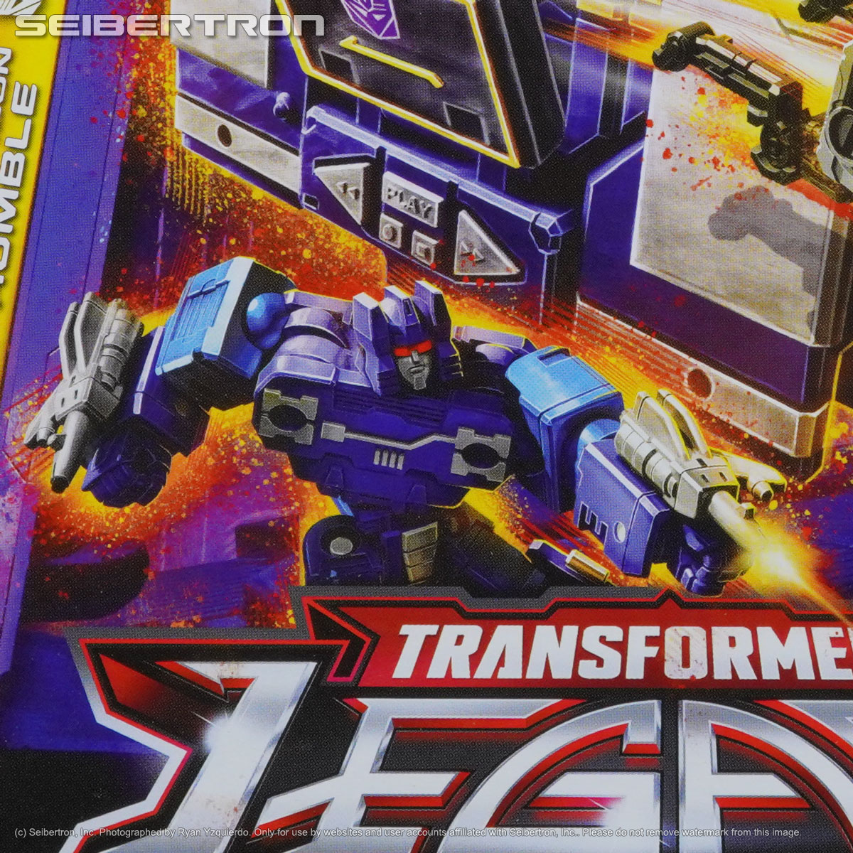 SOUNDWAVE + BUZZSAW + RAVAGE + RUMBLE Transformers Legacy United Leader ...