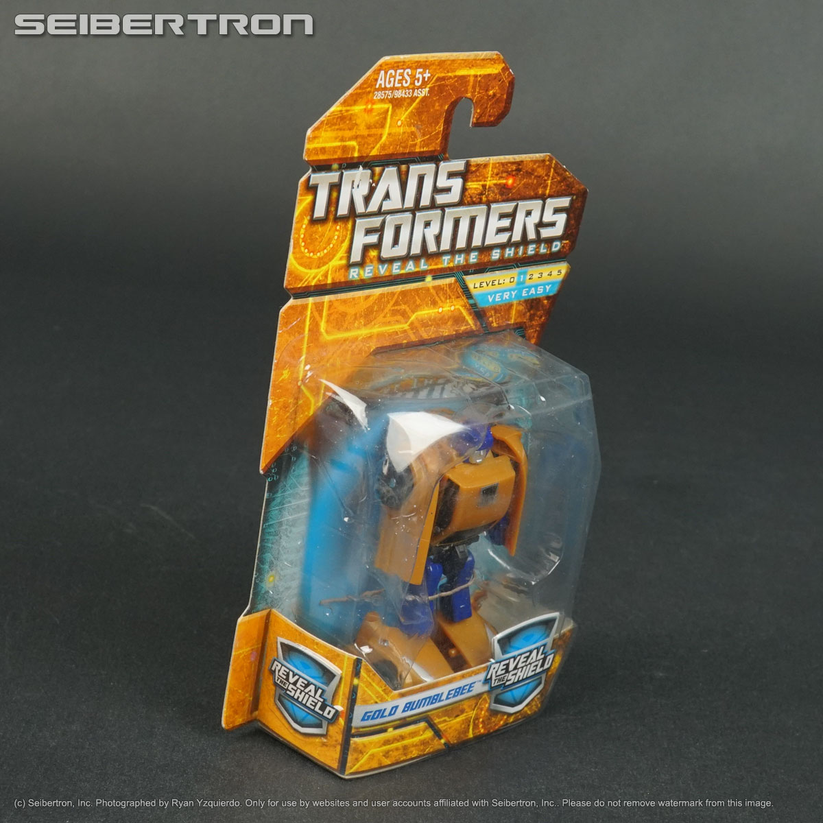 GOLD BUMBLEBEE Transformers Generations Reveal Shield Legends 2011 New ...