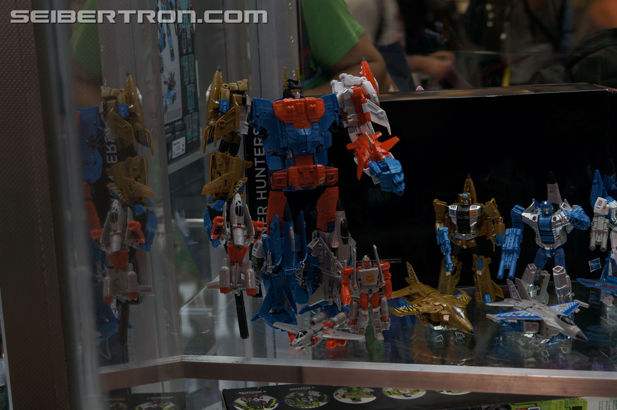 Hasbro Booth: Combiner Wars G2 Superion and the Aerialbots Photo ...