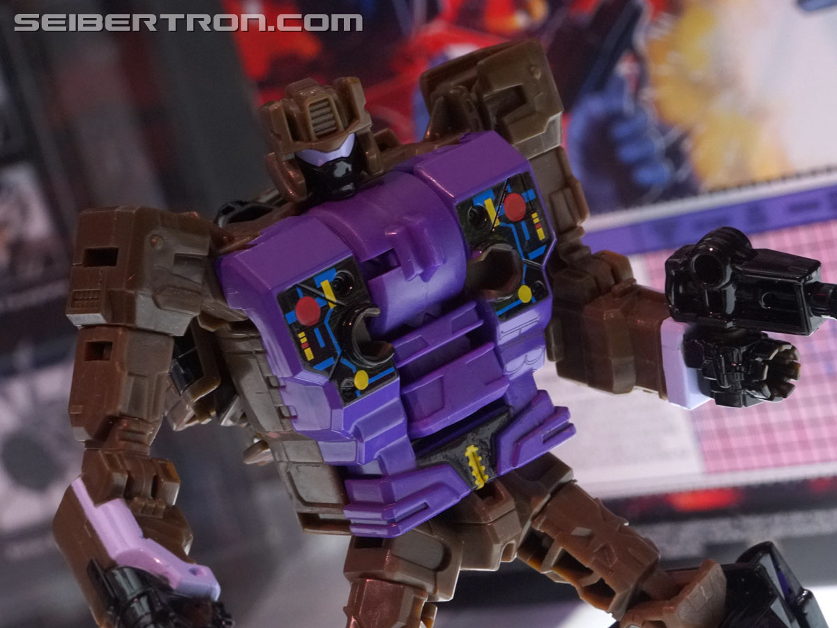 Prime Wars Trilogy Exclusives Photo Gallery - Transformers