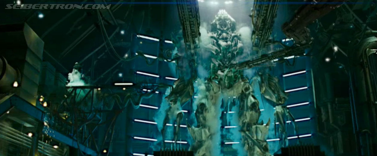 Trailer #4 - Yahoo Exclusive - Transformers