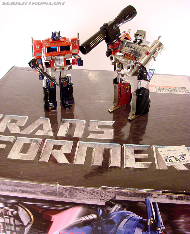 Hasbro's "Ultimate Press Kit" - Transformers