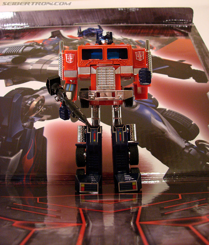 Hasbro's "Ultimate Press Kit" - Transformers