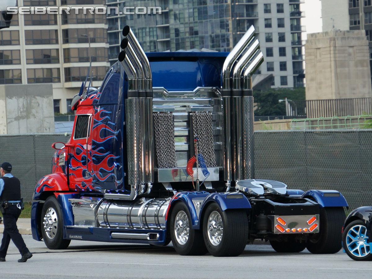 Transformers 4 Age of Extinction filming - Columbus Drive (August 25th ...