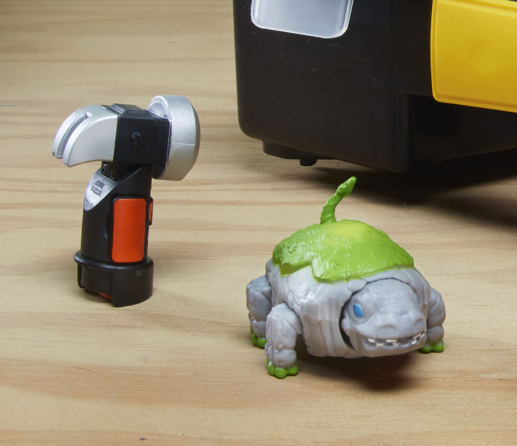 Transformers BotBots Press Release