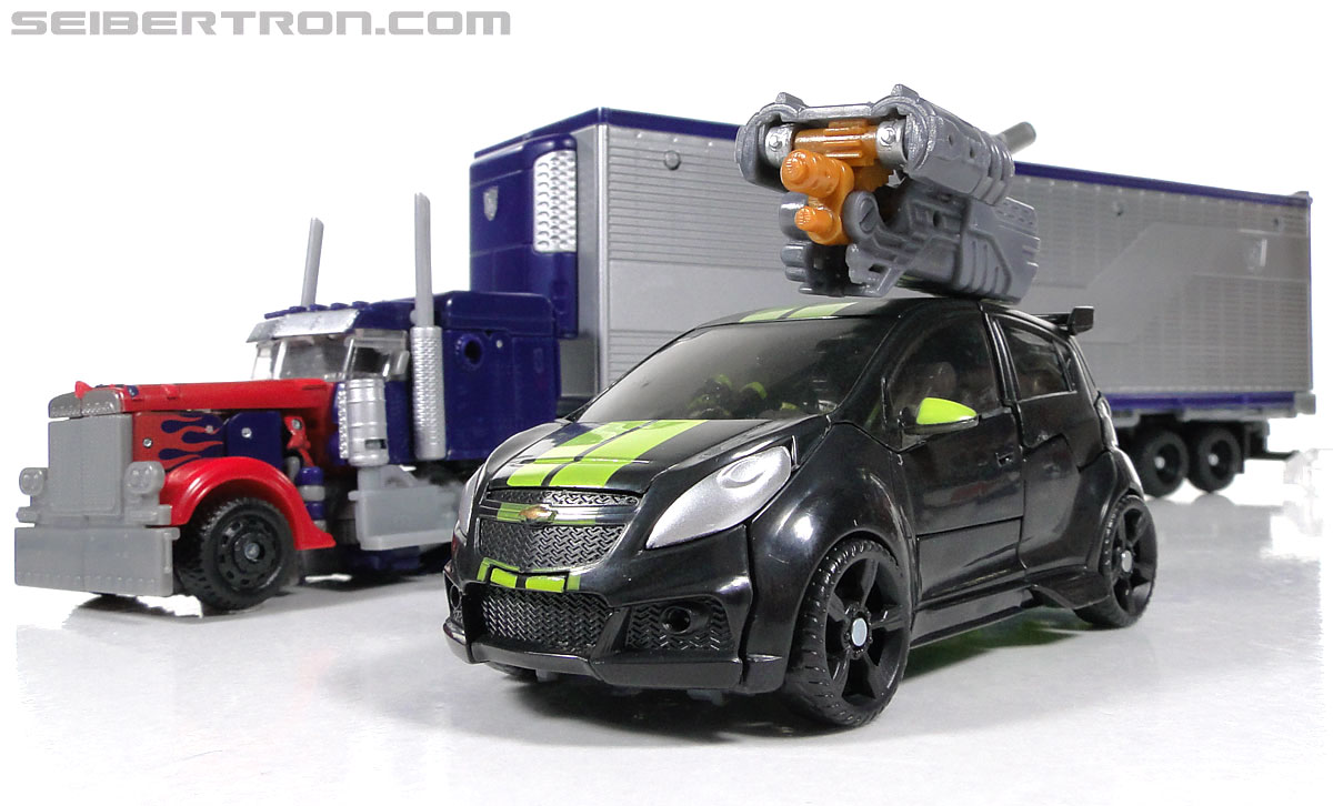 Transformers Dark of the Moon Skids Toy Gallery (Image #59 of 169)