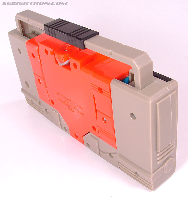Transformers Collection Blaster (Broadcast) (Reissue) Toy Gallery ...