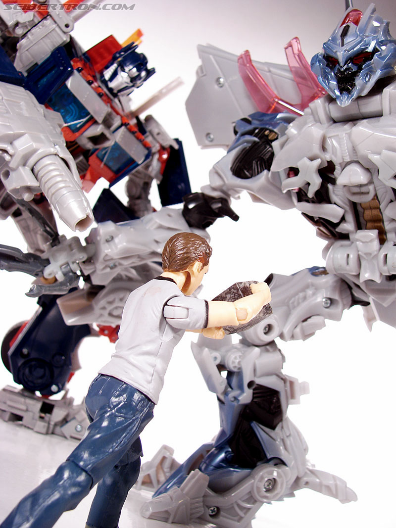 Transformers (2007) Sam Witwicky (Spike) Toy Gallery (Image #41 of 41)
