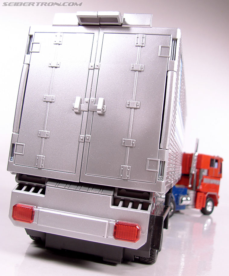 Transformers Masterpiece Optimus Prime (MP-04) (Convoy (MP-04)) Toy ...